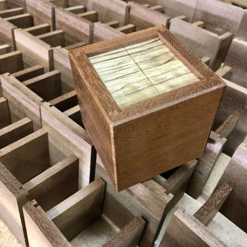 Puzzle Boxes / Take Apart Puzzles – Cubicdissection